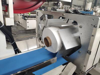 Cina Tagliatrice di carta del rotolo dello SpA della bobina piccola, macchina della laminazione della carta dell'invertitore con la taglierina in vendita