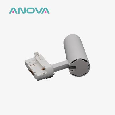 China Commercial 12W Adjustable Spot Light 1260lm-1152lm 3 Phase Track Light for sale