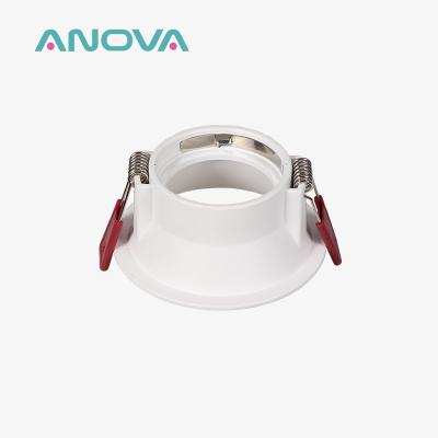 China Océan Low Profile Can Light Housing IP44 Mr16 Vergrendelde verlichting Housing Te koop