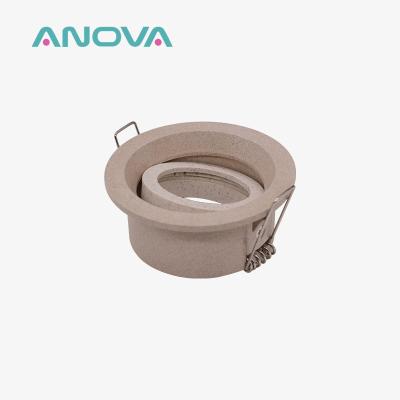 Cina Cassa di illuminazione con inclinazione regolabile Mr16 con allineamento a retro Ronda 68 mm Cassa di illuminazione a retro tagliata in vendita