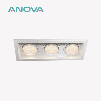 Cina Aluminum Square Spotlight Anti-Glare 90° Rotation 20° Tilt For Commercial Lighting in vendita