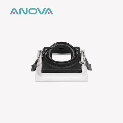 Cina GU10 MR16 Commercial adjustable recessed spotlight downlight frame (Framma di luce a fondo del riflettore a retro) in vendita