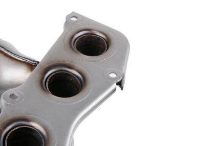 中国 16385 2001-2003年のトヨタRAV4の触媒コンバーター2.0Lの滑らかな溶接 販売のため