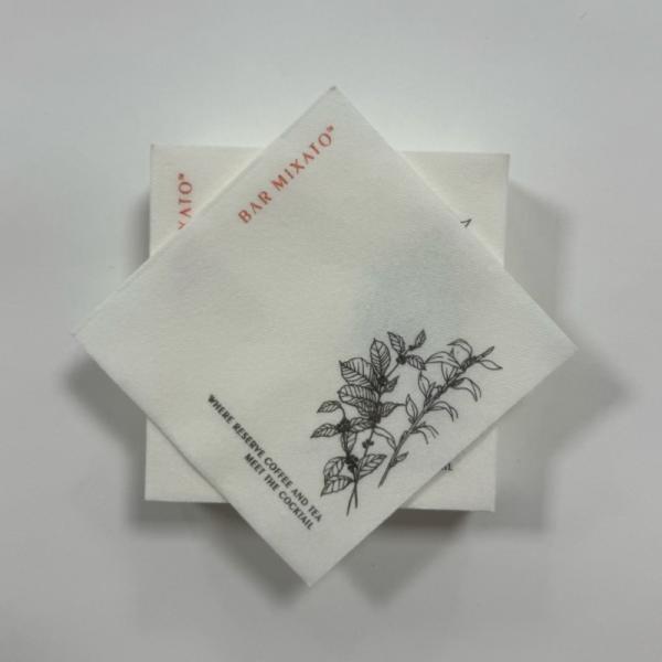 Quality 23*23cm Wood Pulp Napkins Printed Airlaid Linen Feel Napkins Foldable for sale