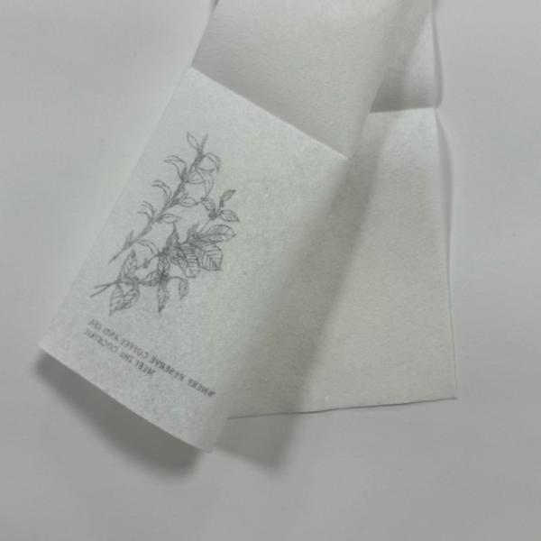 Quality 23*23cm Wood Pulp Napkins Printed Airlaid Linen Feel Napkins Foldable for sale