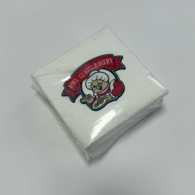 China 16gsm-18gsm Disposable Paper Napkins 2-3 Ply Hot Stamping Printing For Parties for sale