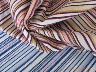 China 100% Cotton Yarn Dyed Fabric , Stable Quality Plain Weave Chenille Fabric for Apparel for sale