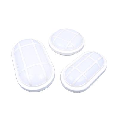 Cina Fixture Lights Outdoor bath room PP Moisture Proof Lamp Led Wall Light in vendita