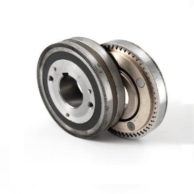 Cina DLY9 Series High Speed Electromagnetic Multi Disc Clutch Electric Clutch Brake in vendita