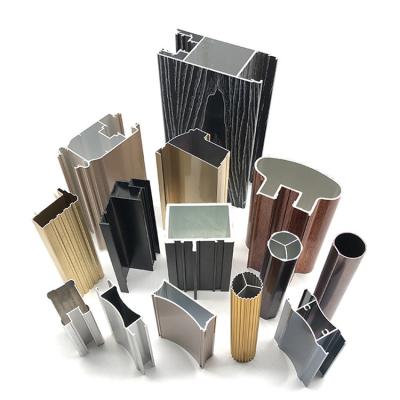 Cina Estrusione di alluminio CNC personalizzata Larghezza Lunghezza e spessore Disponibile in vendita