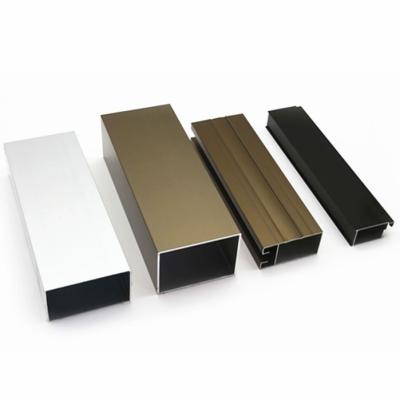 Cina Estrusione di alluminio CNC personalizzata Larghezza Lunghezza e spessore Disponibile in vendita