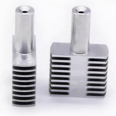 Cina Pezzo di ricambio della saldatrice del pezzo meccanico di CNC del prototipo di filatura di metallo di precisione in vendita