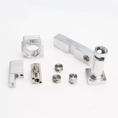 Cina CNC lucidato su ordinazione della fabbrica professionale della Cina alto che lavora la parte a macchina del prototipo di acciaio inossidabile in vendita