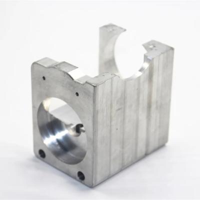 Cina Il CNC su ordine fabbricato su ordinazione dei pezzi meccanici di precisione dell'alluminio di CNC dell'OEM dei prodotti metallici i pezzi meccanici per macchinario in vendita