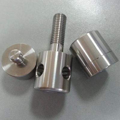 Cina Lavorare di alluminio d'acciaio d'ottone di CNC del volume basso di CNC del prototipo rapido su ordinazione del metallo in vendita