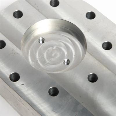 China Persoonlijk gemaakte machineonderdelen / CNC-bewerking van aluminium / CNC-metalenfreesservice Te koop