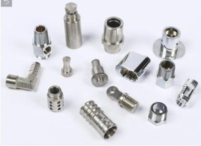 Cina CNC del metallo di acciaio inossidabile di montaggio che lavora SS201 a macchina SS301 SS303 in vendita