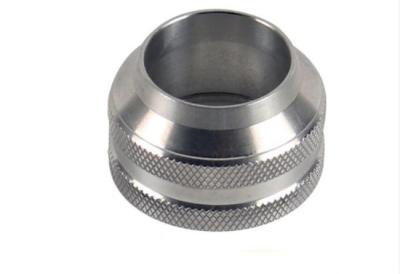 Cina Asse di alluminio lavorante 3 4 5 di CNC del metallo di acciaio inossidabile per la parte su ordinazione della ruota in vendita