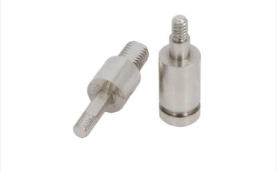 Cina CNC che lavora, pezzi meccanici del metallo SUS304 di 0.01mm del tornio di CNC SUS303 per montaggio di acciaio inossidabile dell'OEM in vendita