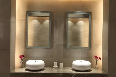 China LED Wall Mounted Dressing Mirror With Lights High Definition For Hotel for sale