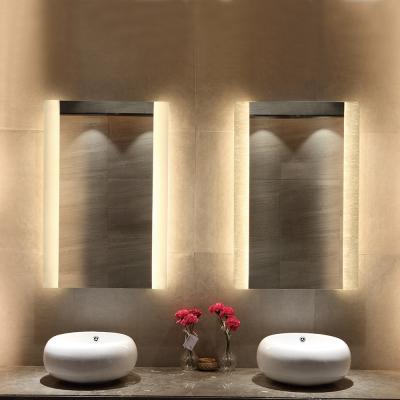 Cina Salone di bellezza Illuminato LED Specchio del bagno Personalizzabile con illuminazione 24VDC in vendita