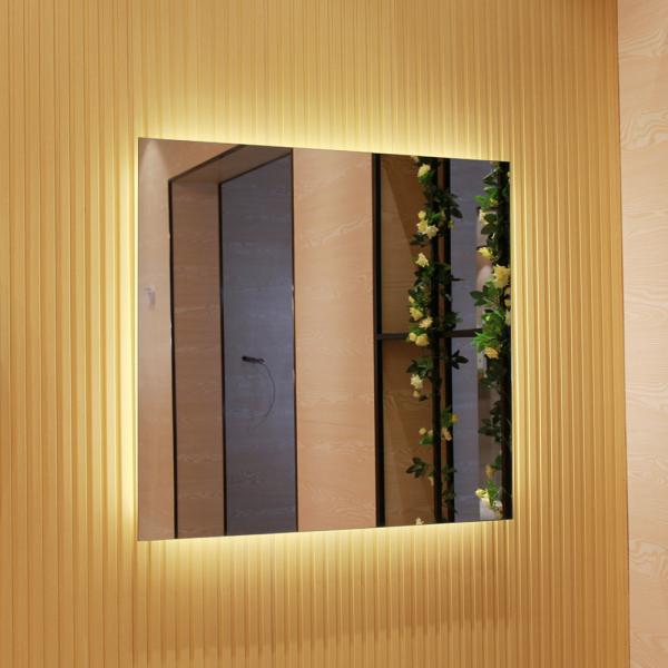 Quality Touch Control Custom Bathroom Mirrors Salons Custom Makeup Mirror With Lights for sale