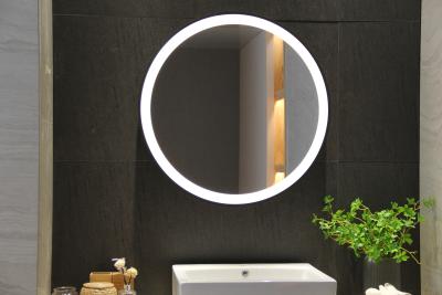 Cina Specchio di trucco in cornice in metallo dorato per la casa decorativo appeso al centro fitness in vendita