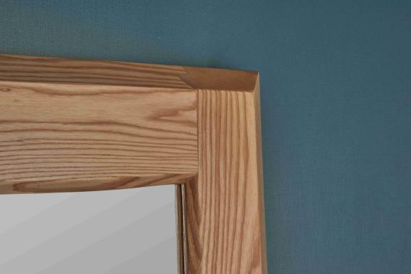 Quality Dimmable Lights Custom Led Bathroom Mirror Wooden Frame Fog Free Design for sale