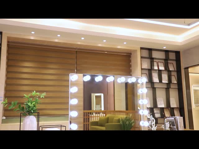 Regolabile make-up Vanity Mirror con luci 24 lampadine In alluminio