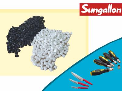 Cina Granuli TPR Gomma termoplastica durevole e di lunga durata con allungamento alla rottura 300-700% in vendita