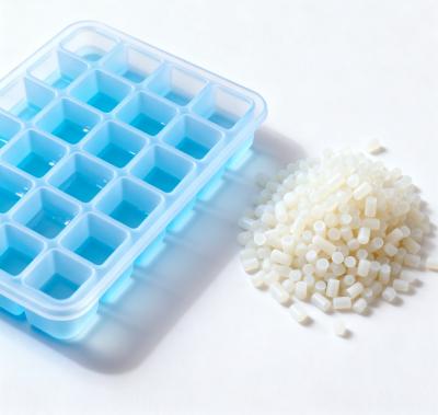 China TPE Granules: Recyclable Soft Cube Ice Tray Made with Food-Grade TPE Rubber Granules for sale