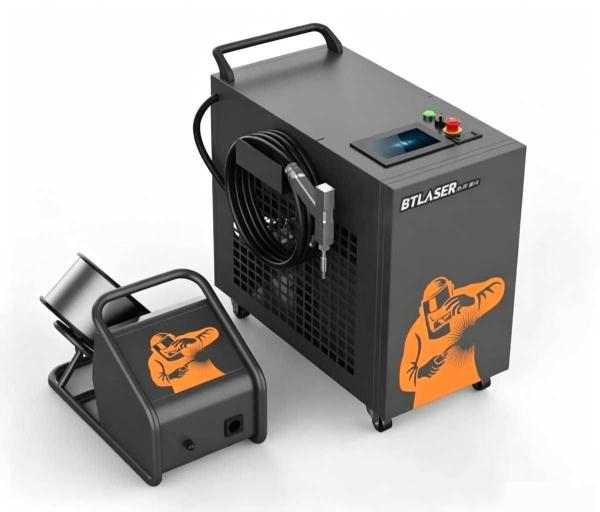 Quality  2000W Portable Water Cooled Handheld Laser Welder, 3-in-1 Laser Welding Machine with Raycus  Laser Source, 220V Portable Laser Welding Equipment for Stainless Steel Aluminum Sheet Metal  Fabrication for sale