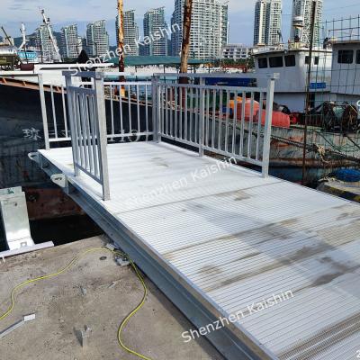 中国 SSのクリートのマリーナの浮遊ドック システム海洋アルミニウム浮遊プラットホーム 販売のため