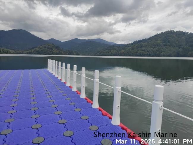 Modular floating dock system in marina setting