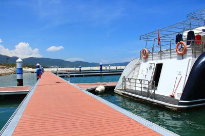 China Customizable Aluminum Floating Docks Floating Platform Pontoon for sale