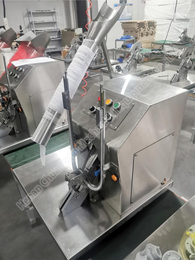 Front operational view of the packaging machine