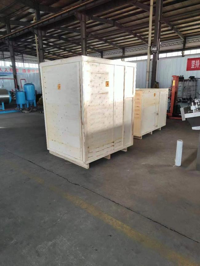 Meat bowl cutter loading process