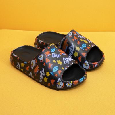 Cina Sandalo felice di Elmo Yezzy EVA Slides Slipper Women Beach del fumetto di estate in vendita