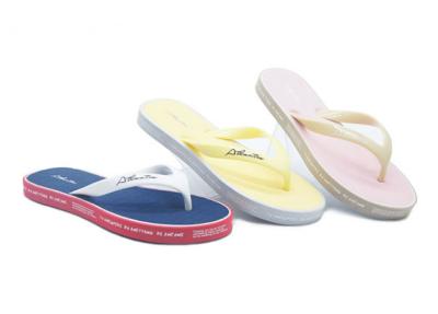 Cina PVC EVA Outdoor Beach delle signore Flip Flop di modo in vendita