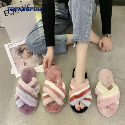 Cina Pantofole simili a pelliccia delle donne del tallone della pelliccia aperta del Faux per l'inverno in vendita