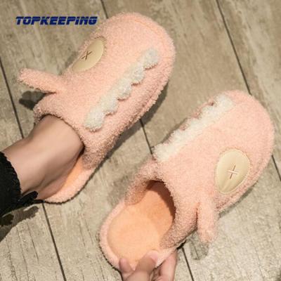 Cina Pantofole dell'interno resistenti della pelliccia della peluche dello strappo per signora in vendita