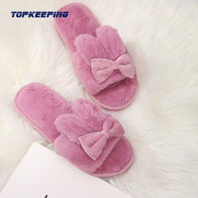Cina L'arco multicolore della pelliccia del tallone piano fa scorrere le scarpe per le donne in vendita