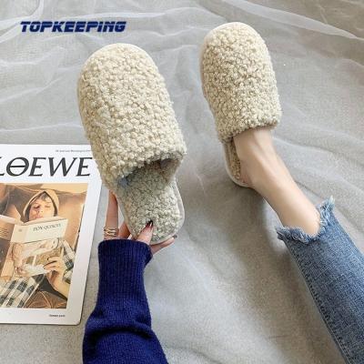Cina Le pantofole lanuginose dell'interno delle donne su ordinazione con il PVC Outsole in vendita