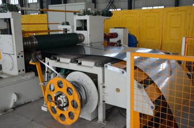 Cina tempo di impiego lungo automatico della macchina di taglio della lamiera di acciaio 100m/min di 4x1350mm in vendita