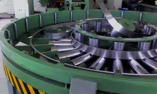 Cina Macchina orizzontale dell'accumulatore 220V-415V in vendita