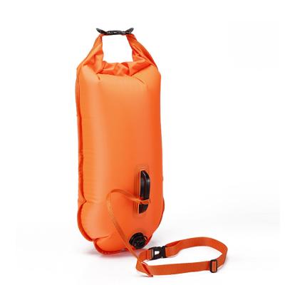 Cina 28L sicurezza Tow Float Triathlon Race Gear per nuoto dell'open water in vendita