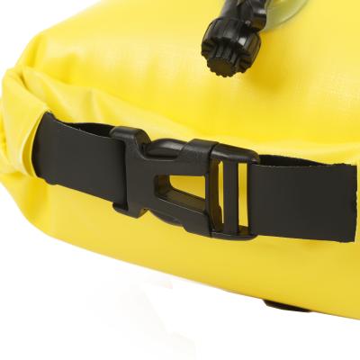 Cina Boa di galleggiamento gonfiabile leggera di nuoto dell'indicatore dell'open water della boa di nuotata di sicurezza di stoccaggio del PVC in vendita