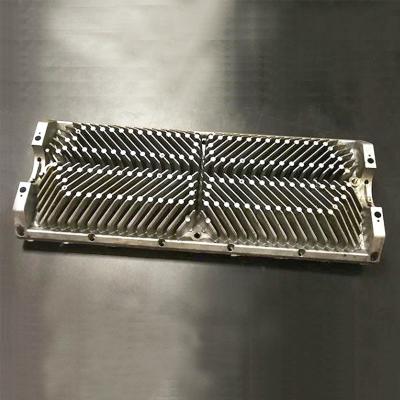 Cina GB di BACCANO delle BS 96% del magnesio del dissipatore di calore dell'estrusione di superficie di verniciatura di raffreddamento di profilo in vendita