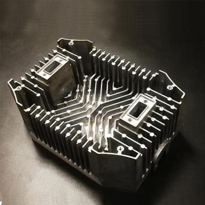 Κίνα CNC που επεξεργάζεται το μαγνήσιο Heatsink στη μηχανή σχεδιαγραμμάτων AZ91D εξώθησης κραμάτων προς πώληση