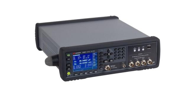 E4982A Lcr Meter, 1 MHz to 300 MHz / 500 MHz / 1 GHz / 3 GHz